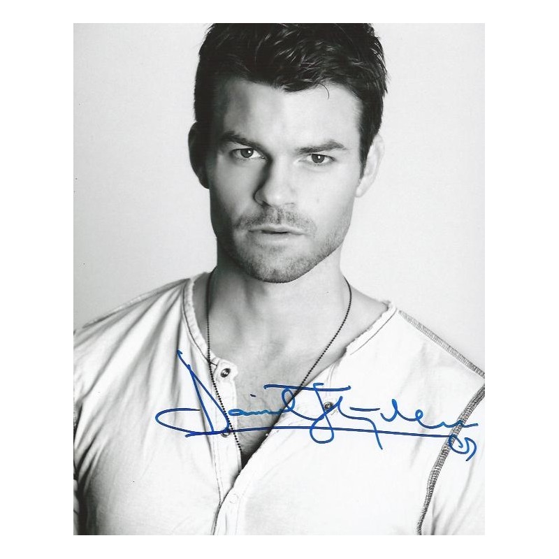 Daniel GILLIES Autograph
