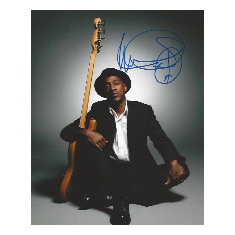 Marcus MILLER Autograph
