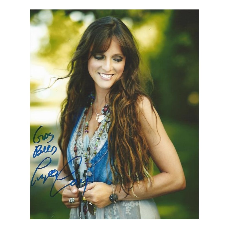 Lynda LEMAY Autograph