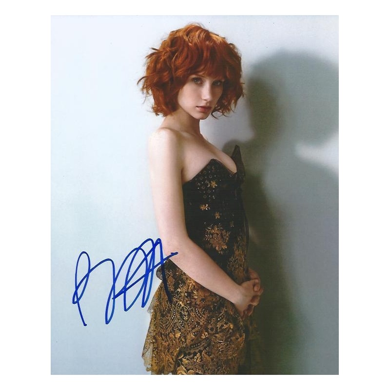 Bryce Dallas HOWARD Autograph