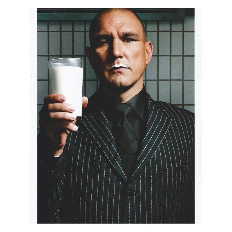 Vinnie JONES Autograph