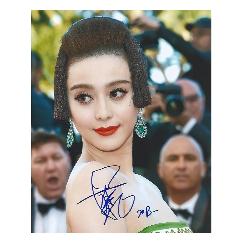 Fan BINGBING Autograph