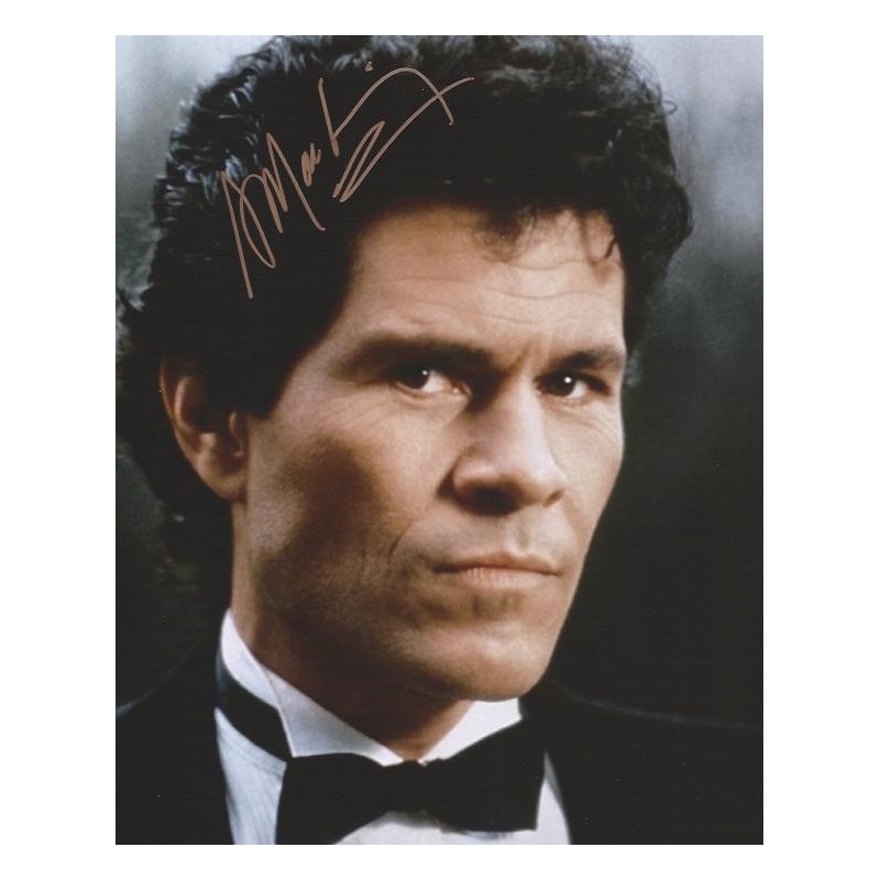 A MARTINEZ Autograph