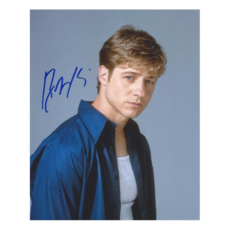 Benjamin MCKENZIE Autograph