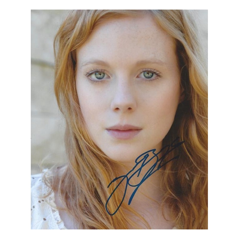 Zoe BOYLE Autograph