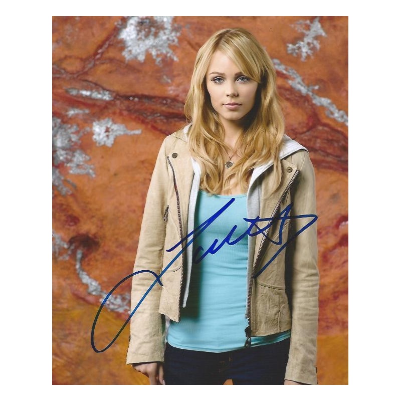 Laura VANDERVOORT Autograph