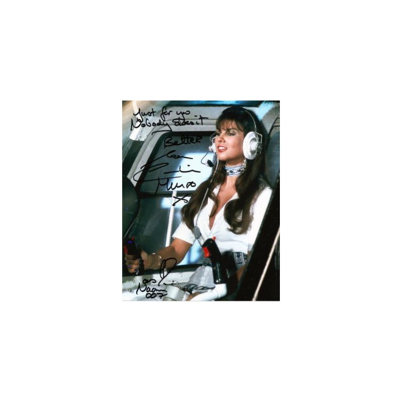 Caroline MUNRO Autograph