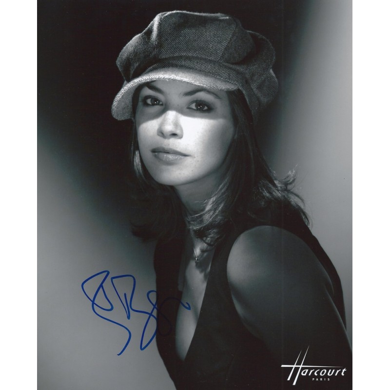 Berenice BEJO Autograph