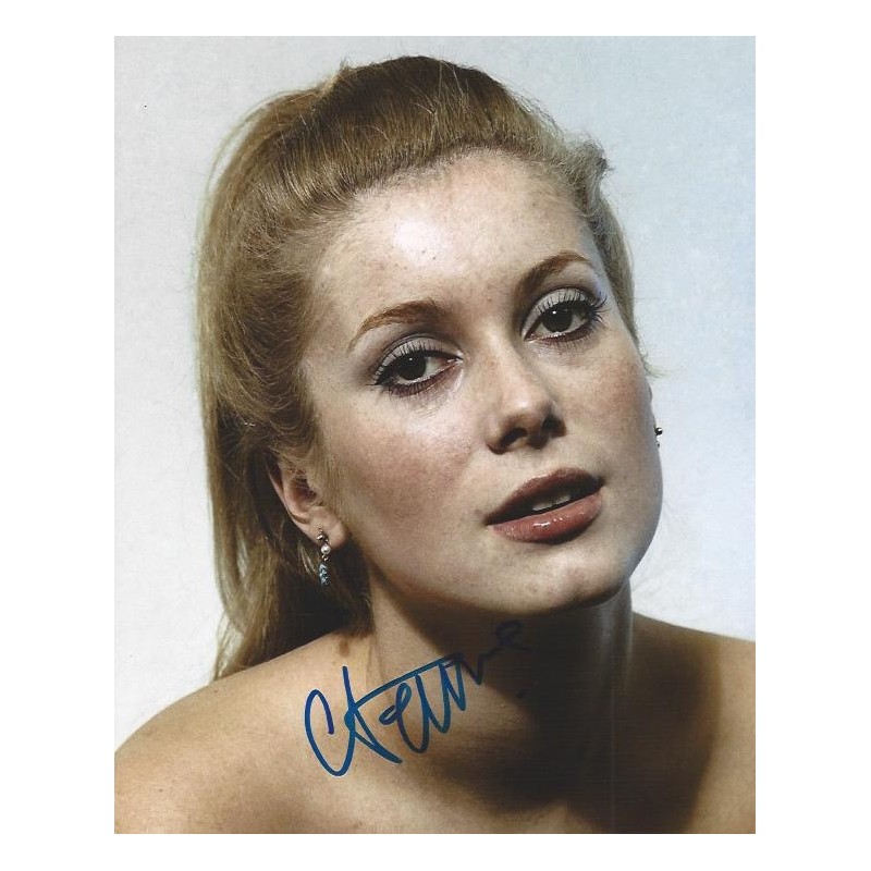 Catherine DENEUVE Autograph