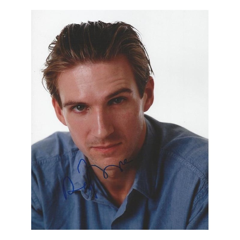 Ralph FIENNES Autograph