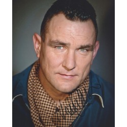 Vinnie JONES Autograph