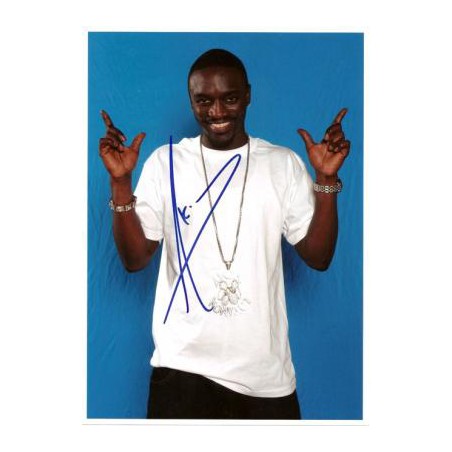 AKON Autograph
