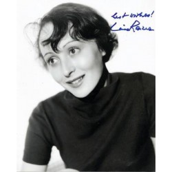 Luise RAINER Autograph