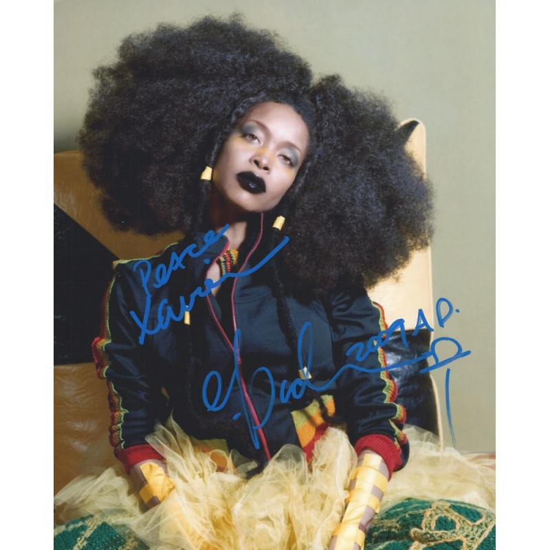 Erykah BADU Autograph