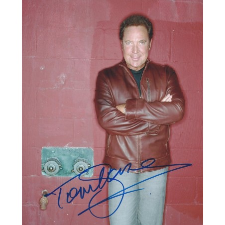 Tom JONES Autograph