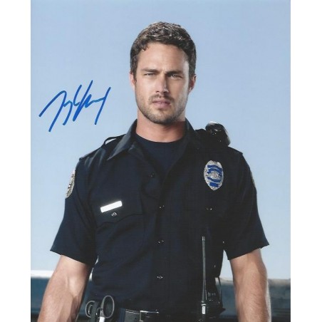 Taylor KINNEY Autograph
