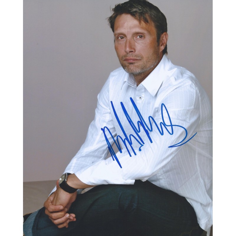 Mads MIKKELSEN Autograph