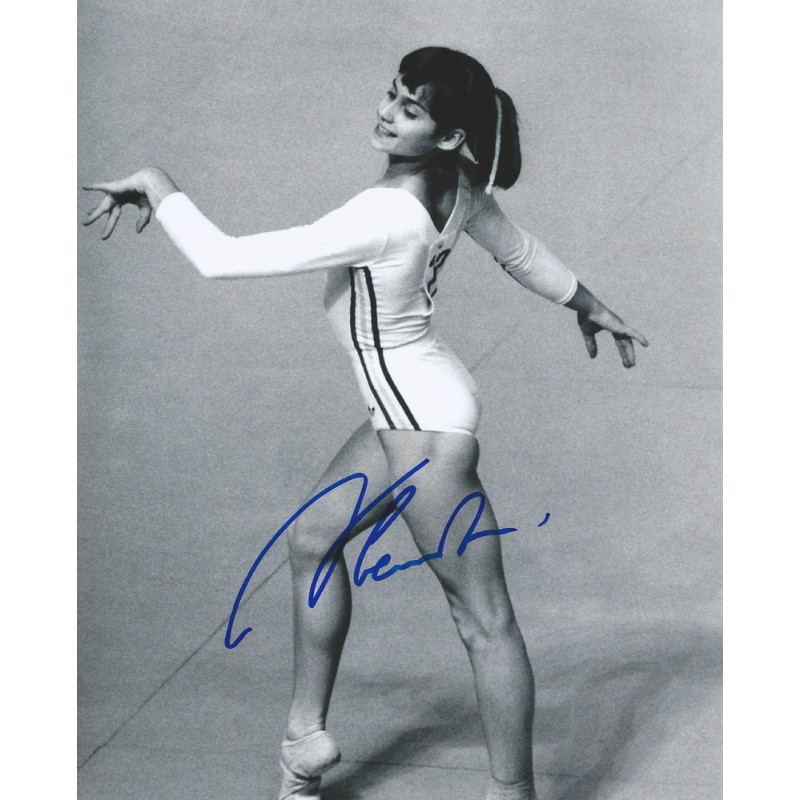 Nadia COMANECI Autograph Nadia COMANECI Autograph