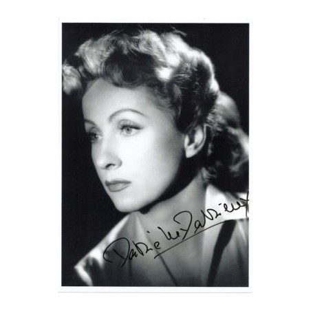 Danielle DARRIEUX Autograph