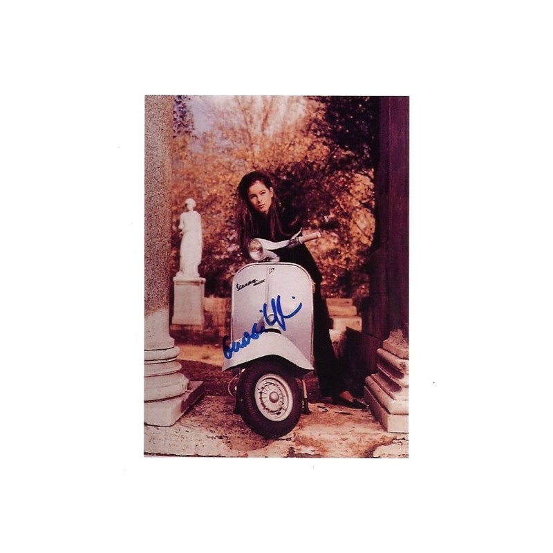 Geraldine CHAPLIN Autograph