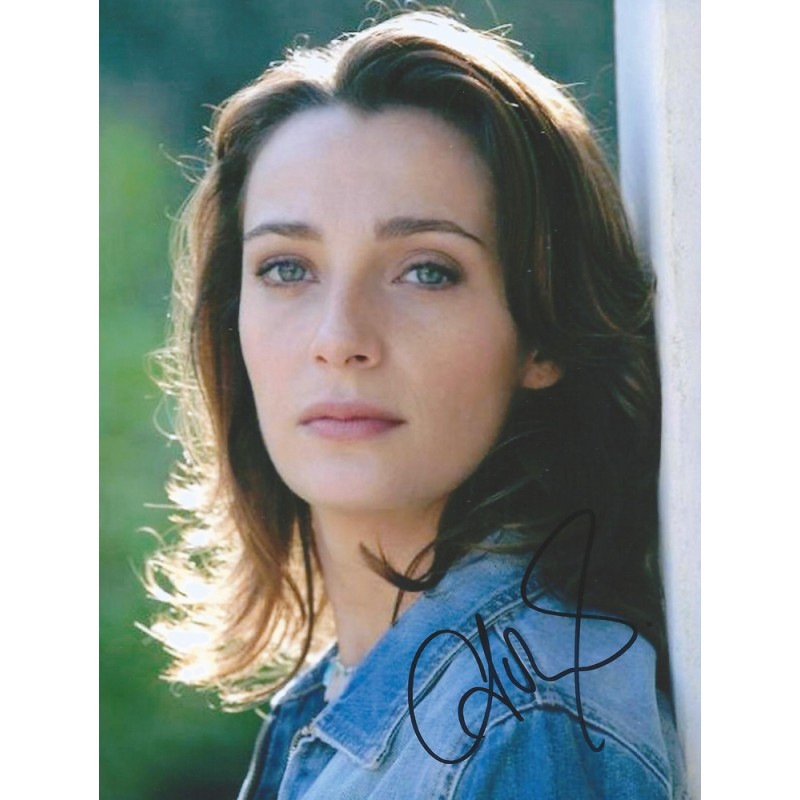 Caroline BOURG Autograph
