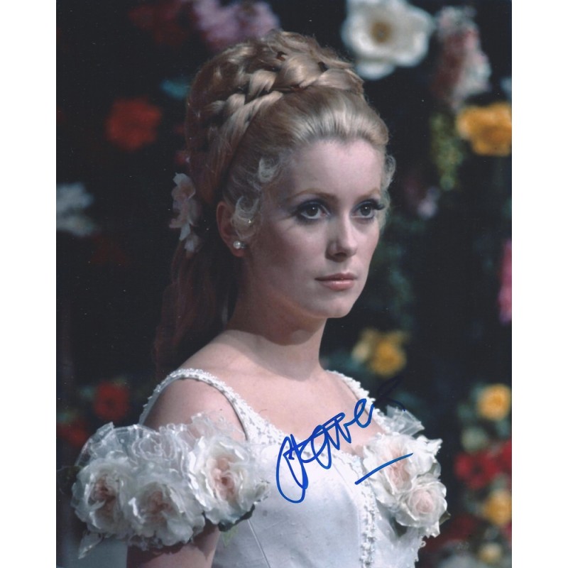 Catherine DENEUVE Autograph