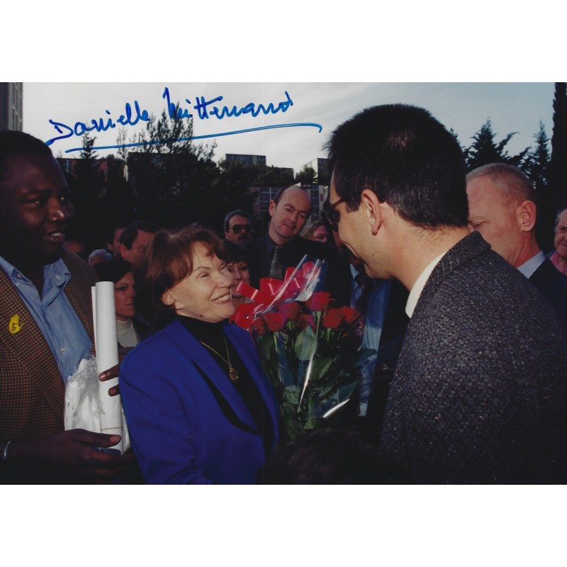 Danielle MITTERRAND Autograph