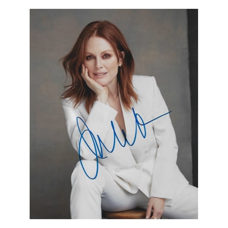 Julianne MOORE Autograph