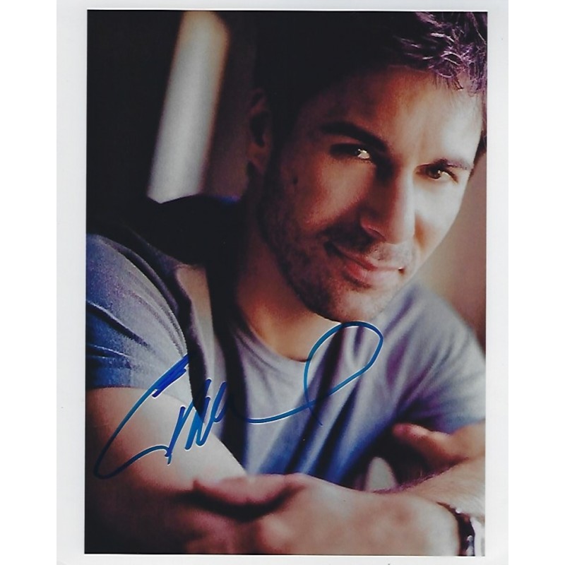 Eric MCCORMACK Autograph