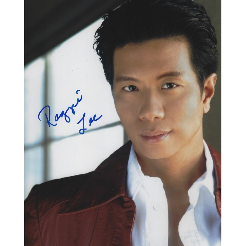 Reggie LEE Autograph