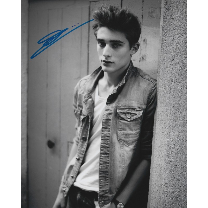 Maxence DANET FAUVEL Autograph