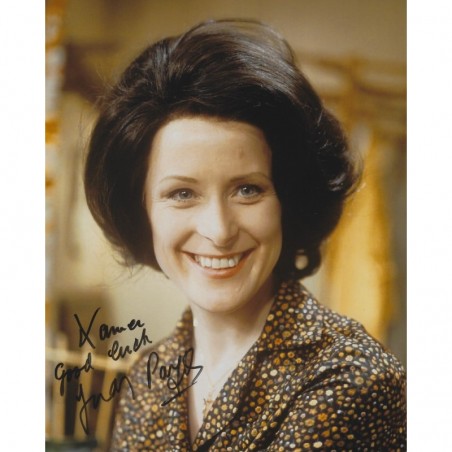 Judy PARFITT Autograph