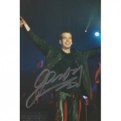 GAROU Autograph