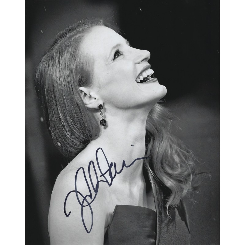 Jessica CHASTAIN autograph