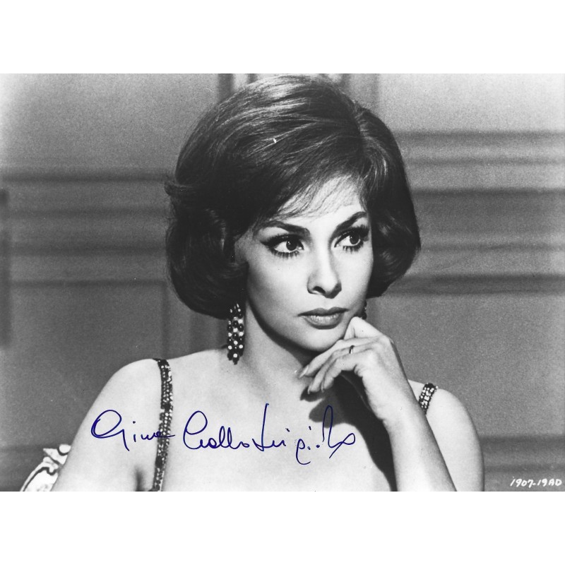 Gina LOLLOBRIGIDA autograph