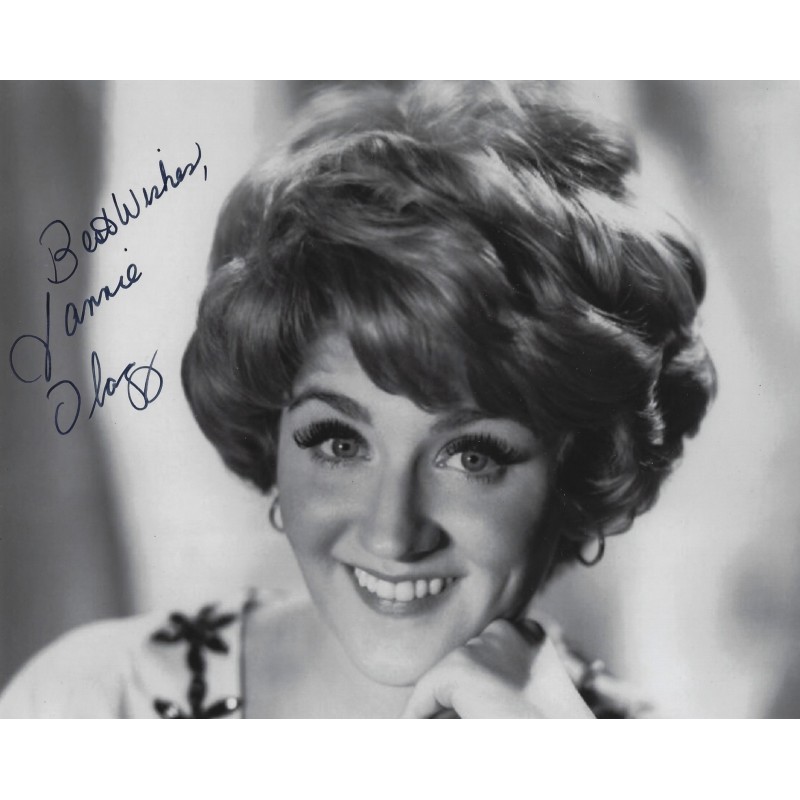 Fannie FLAGG autograph