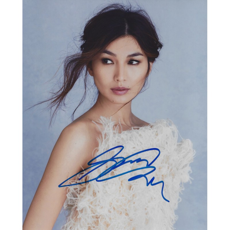 Autographe Gemma CHAN