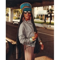 Grace JONES Autograph