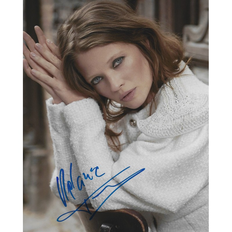 Mélanie THIERRY autograph