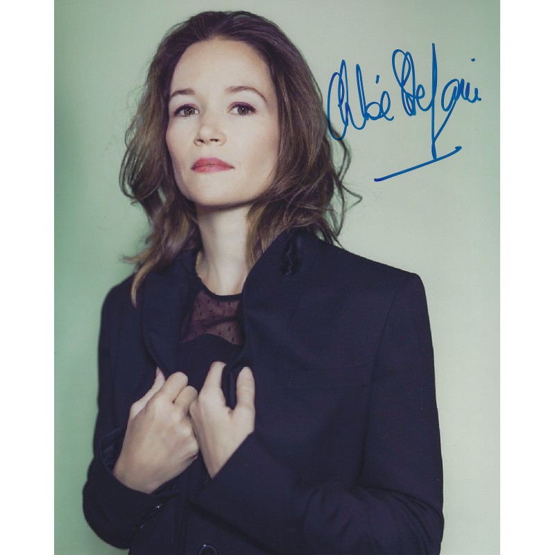 Chloé STEFANI autograph