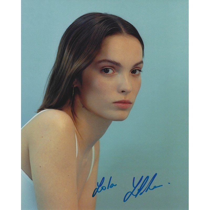 Lola LE LANN autograph