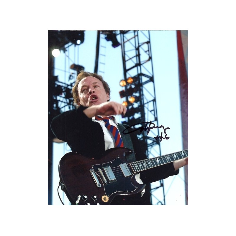 Angus YOUNG - AC/DC Autograph
