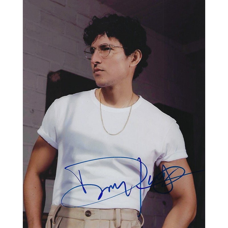 Danny RAMIREZ autograph