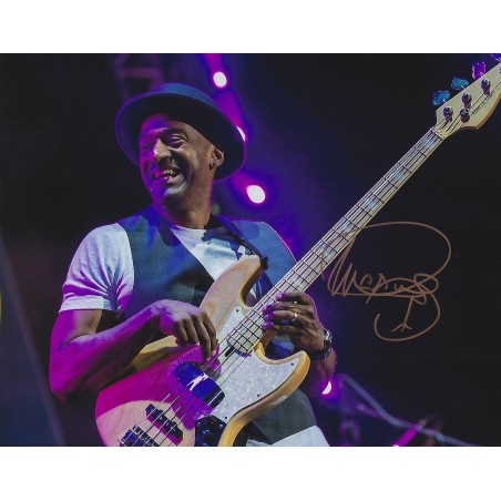 Marcus MILLER autograph