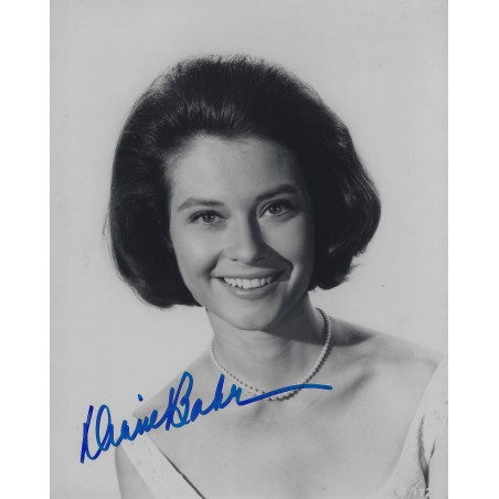 Diane BAKER autograph