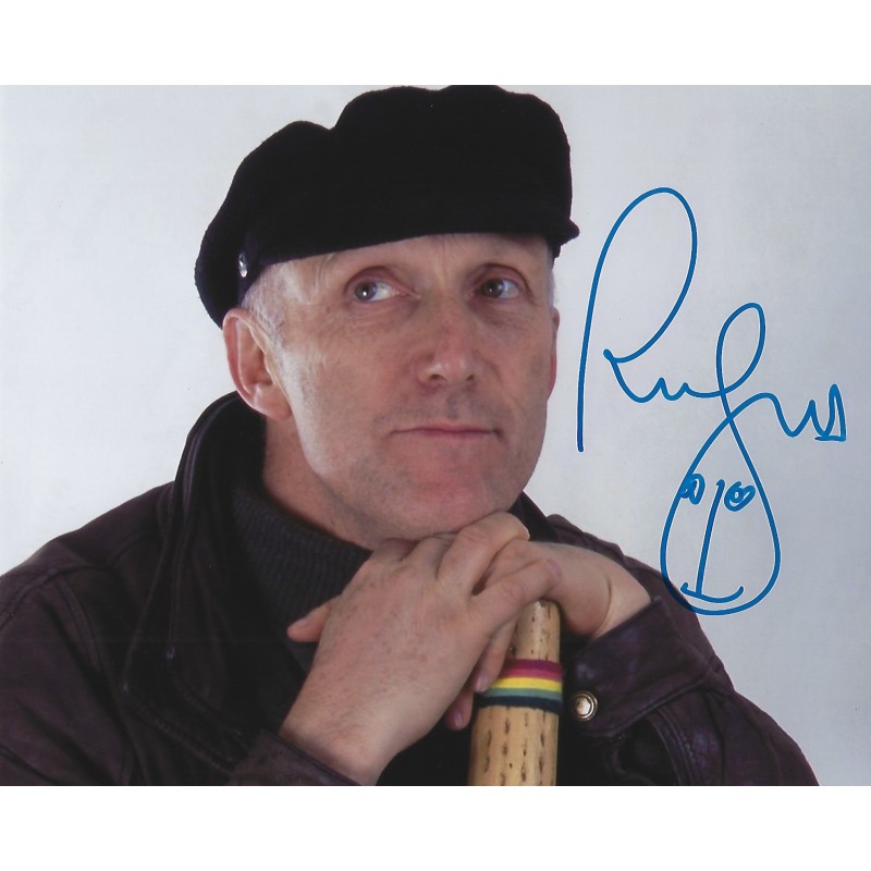 RUFUS autograph