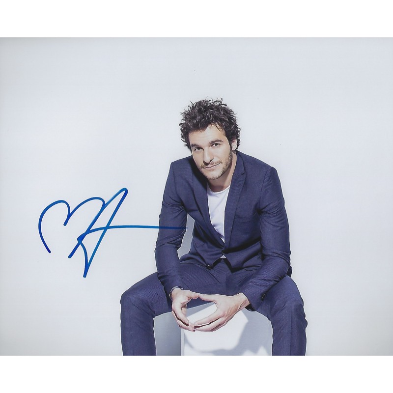 AMIR autograph