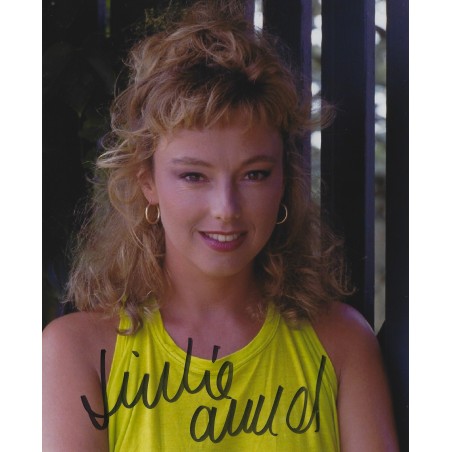 Julie ARNOLD autograph