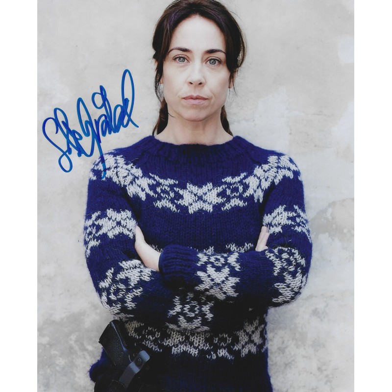 Sofie GRABOL autograph