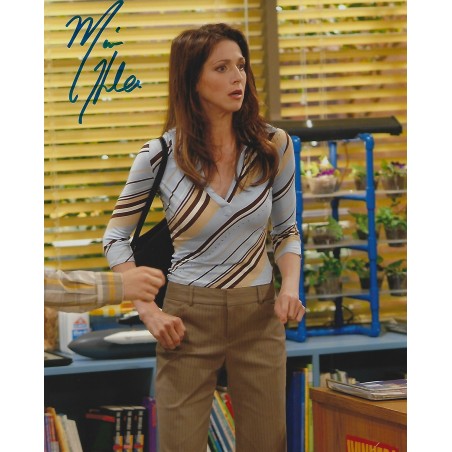 Marin HINKLE autograph